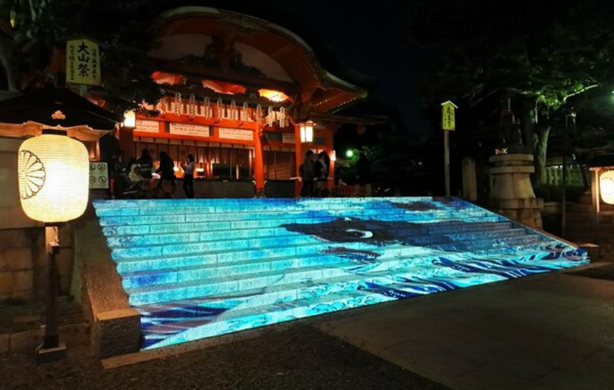 ''oinari-san light-up'' at fushimi inari taisha shrine in kyoto to ...