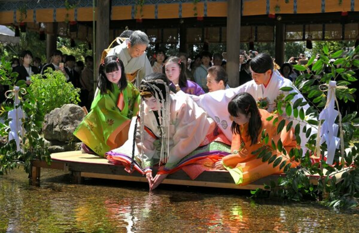 "misogi ceremony" at kamigamo shrine in kita ward, kyoto city.｜detail｜The Kyoto Shimbun(Kyoto News)