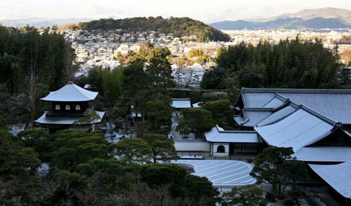 Snow falls in kyoto city, world heritage site ginkakuji temple is ...